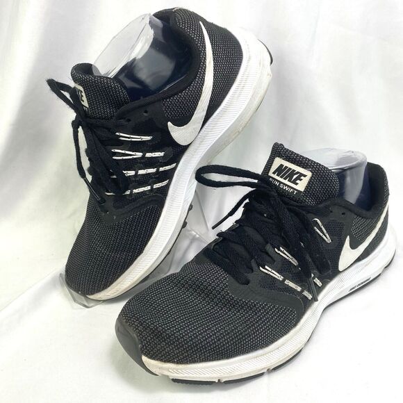 Nike | Shoes | Nike Womens Run Swift Size 75 9900600 Black White ...